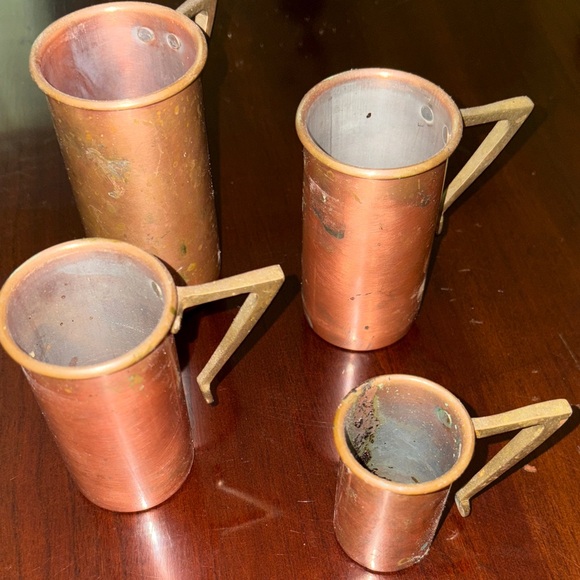 Kitchen | Vintage Copper Measuring Cup Set With Brass Handles | Poshmark